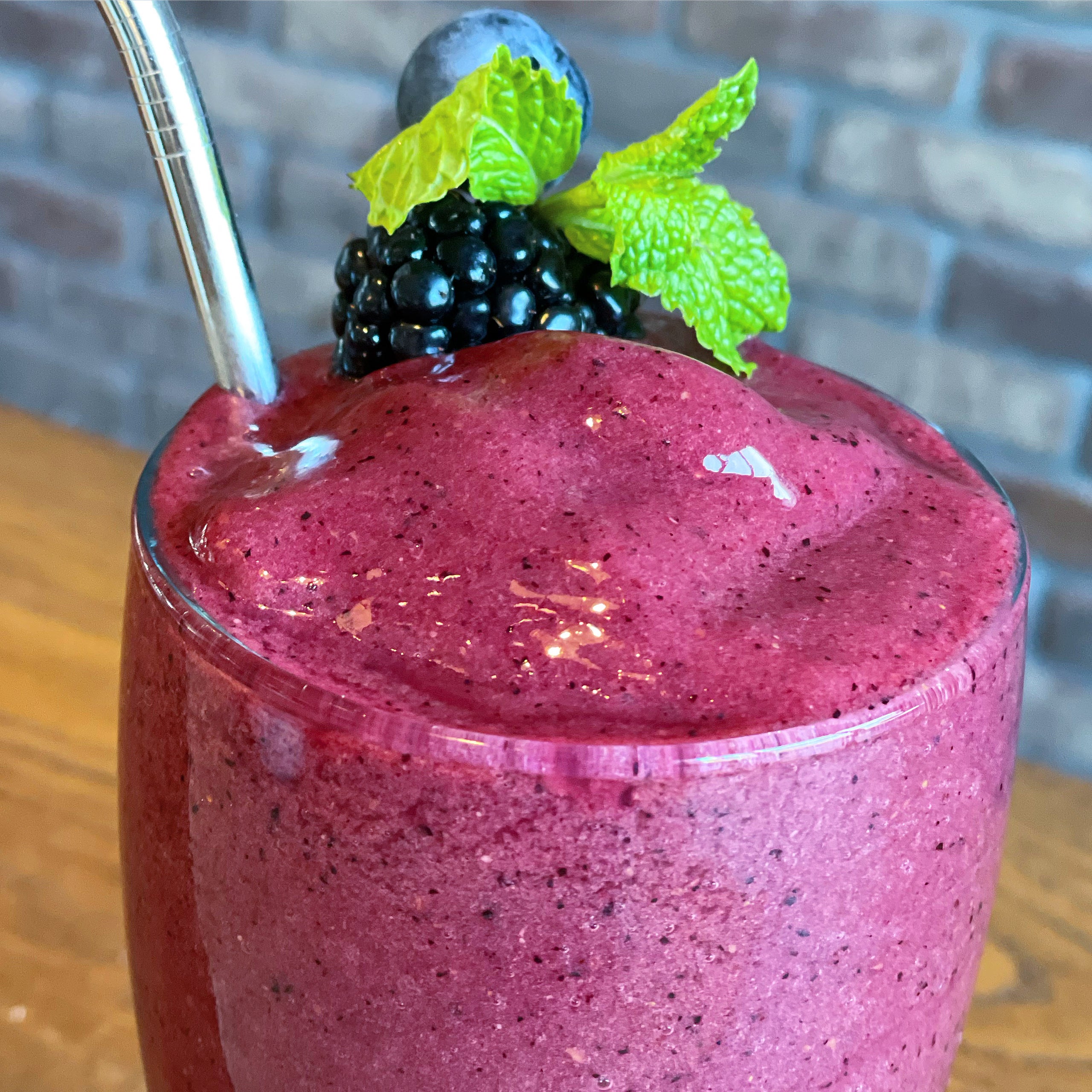 Berry Splash | Summer Tap Juice Bar